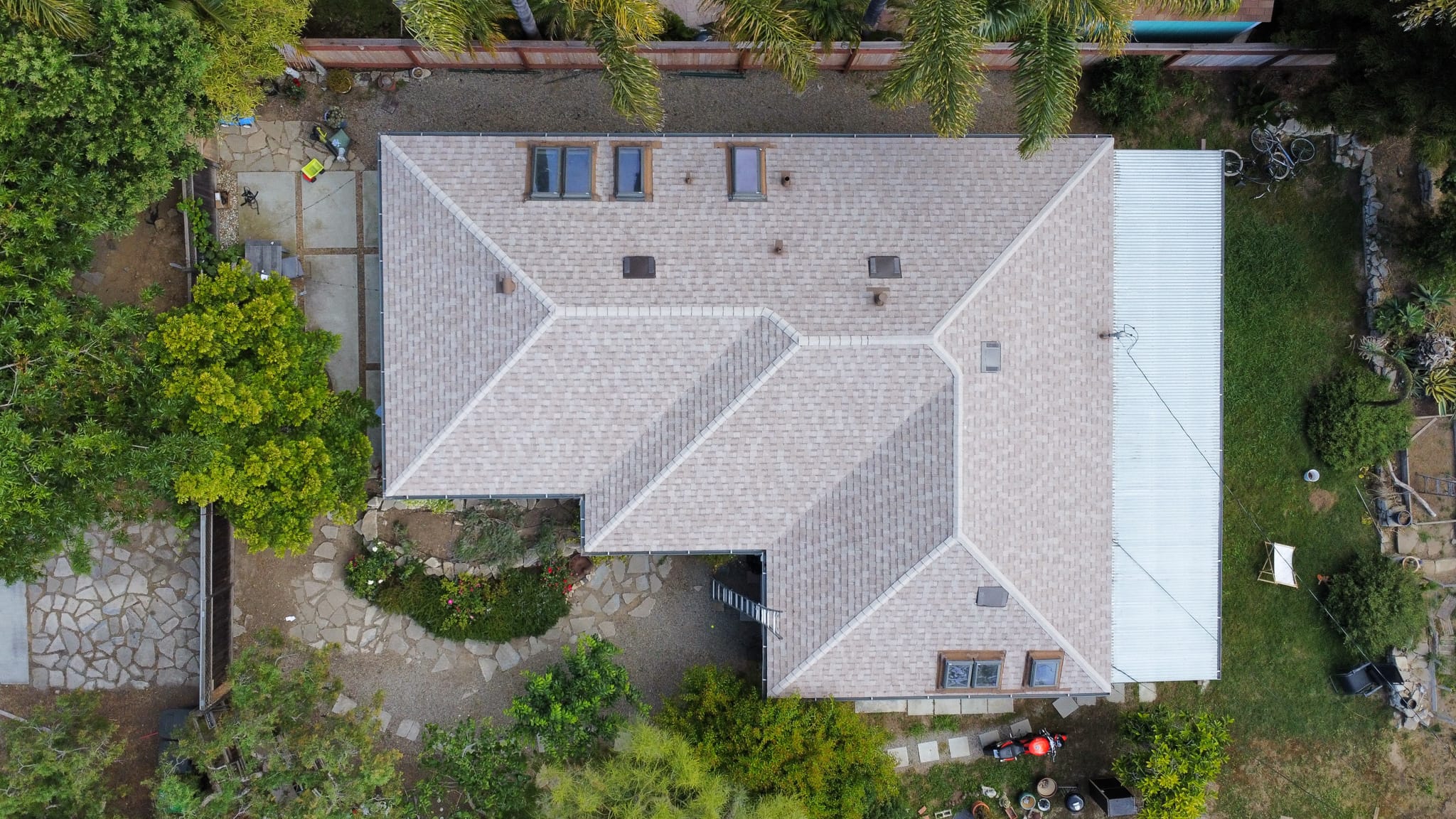 Expert Flat Roofing Services in Irvine, CA - Master Roofing Inc.